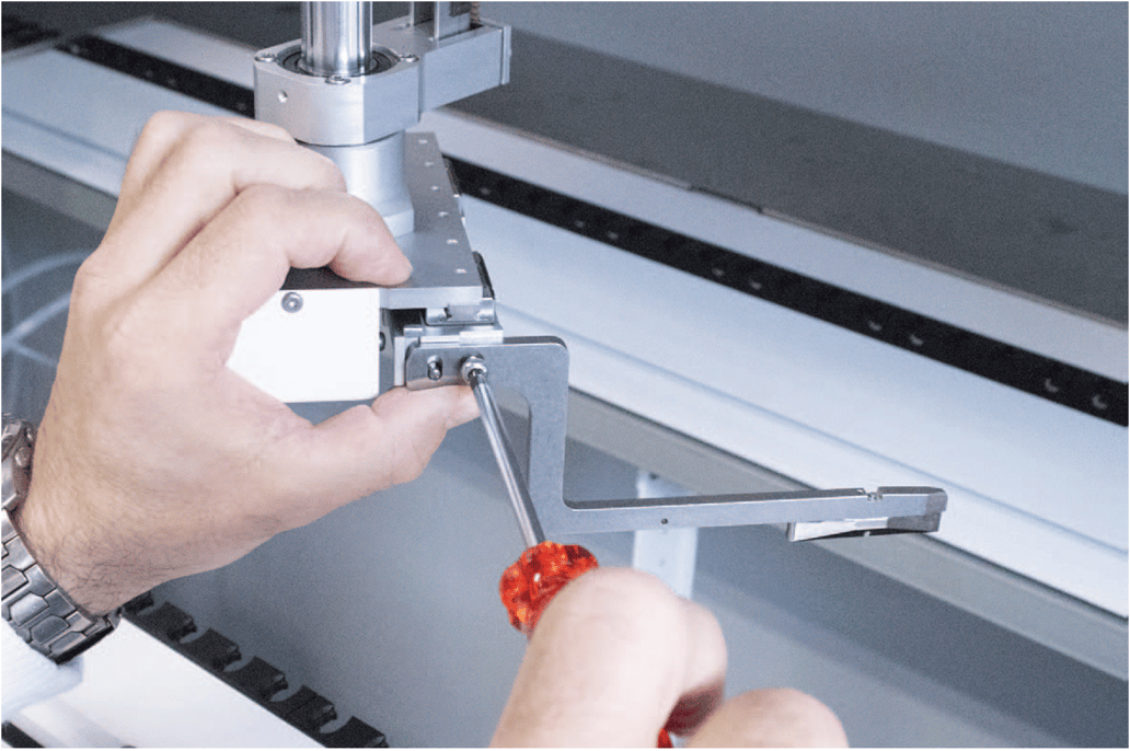 How to align the Robotic Gripper Arm™ fingers on a Fluent®